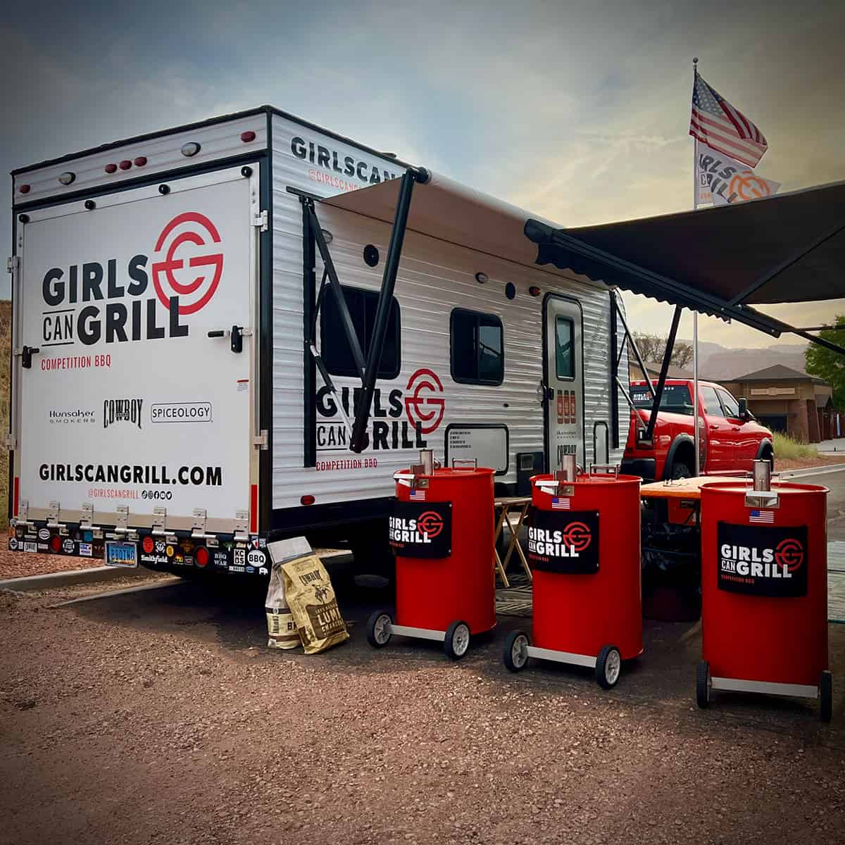 Competition BBQ Trailers: How to choose the right one - Girls Can Grill